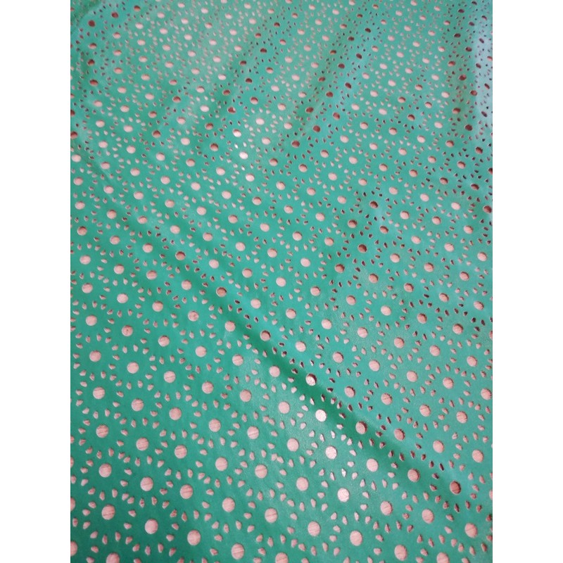 PIELE ECOLOGICA PERFORATA